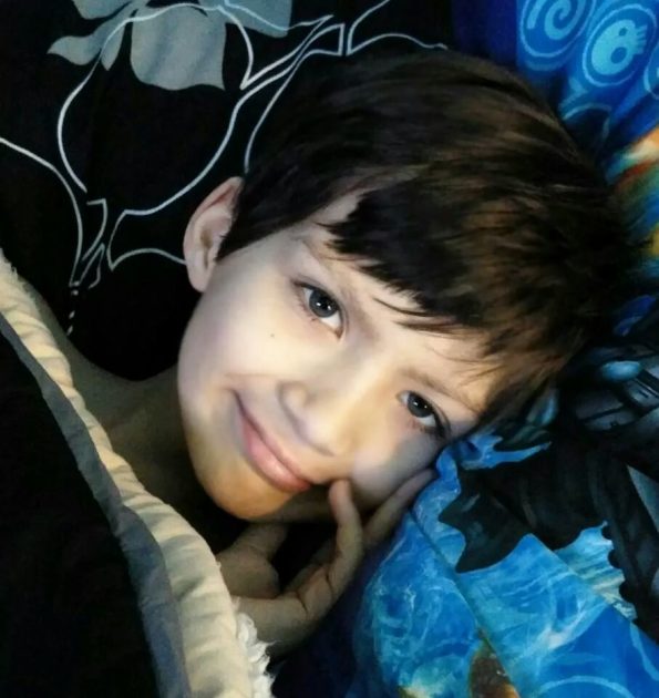 Gold Ribbon Hero Julian R - ACCO